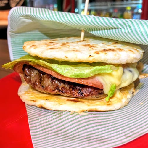 Arepa Burguer - Choriburger | Pedilo